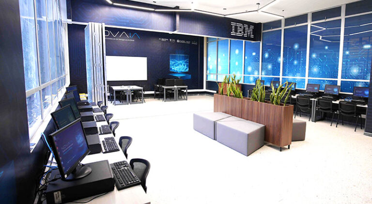 Indra Group crea un Centro de Excelencia de Inteligencia Artificial ...